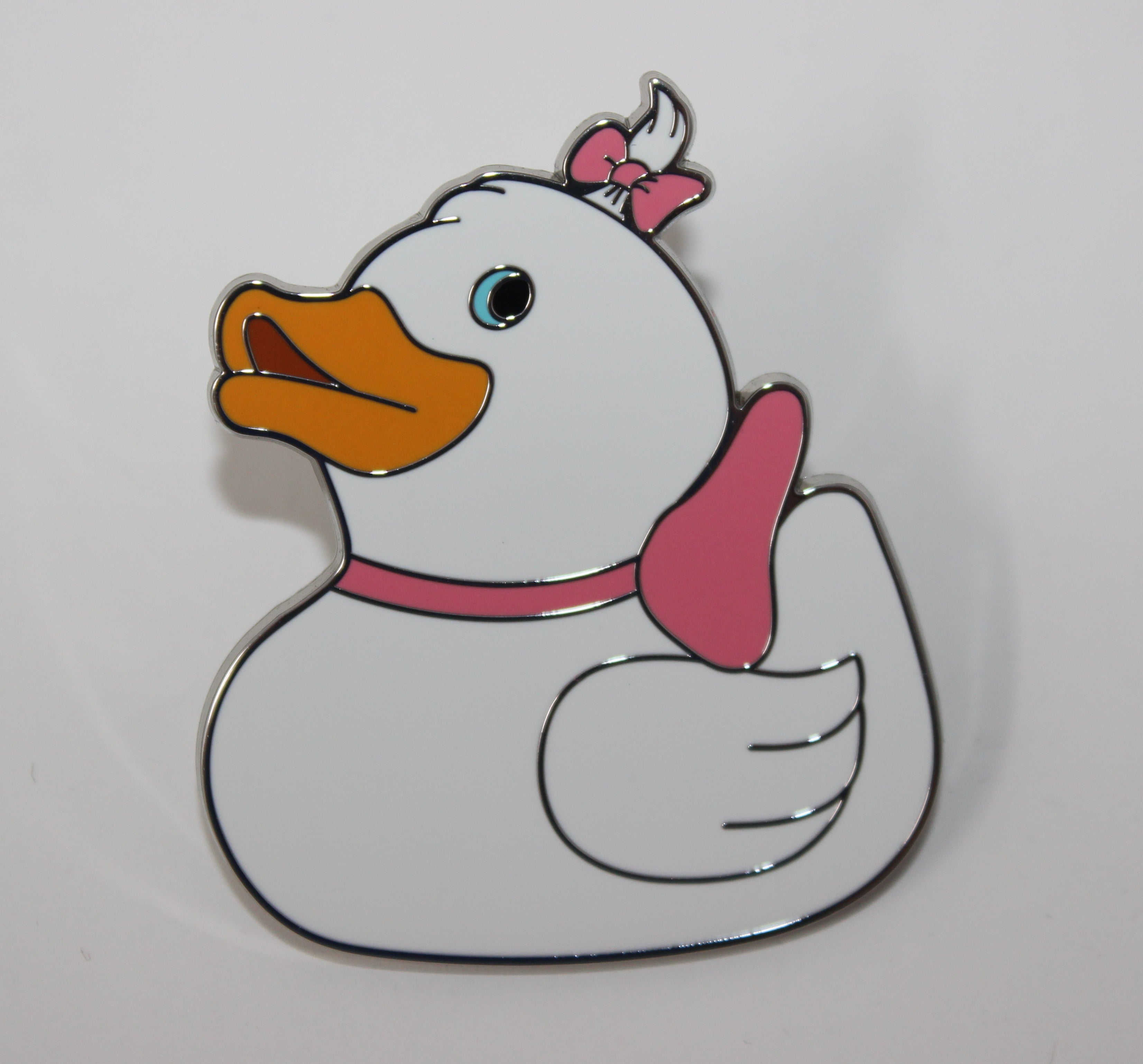 Marie Ducks of Disney Mystery Pin – Shopping the Parks
