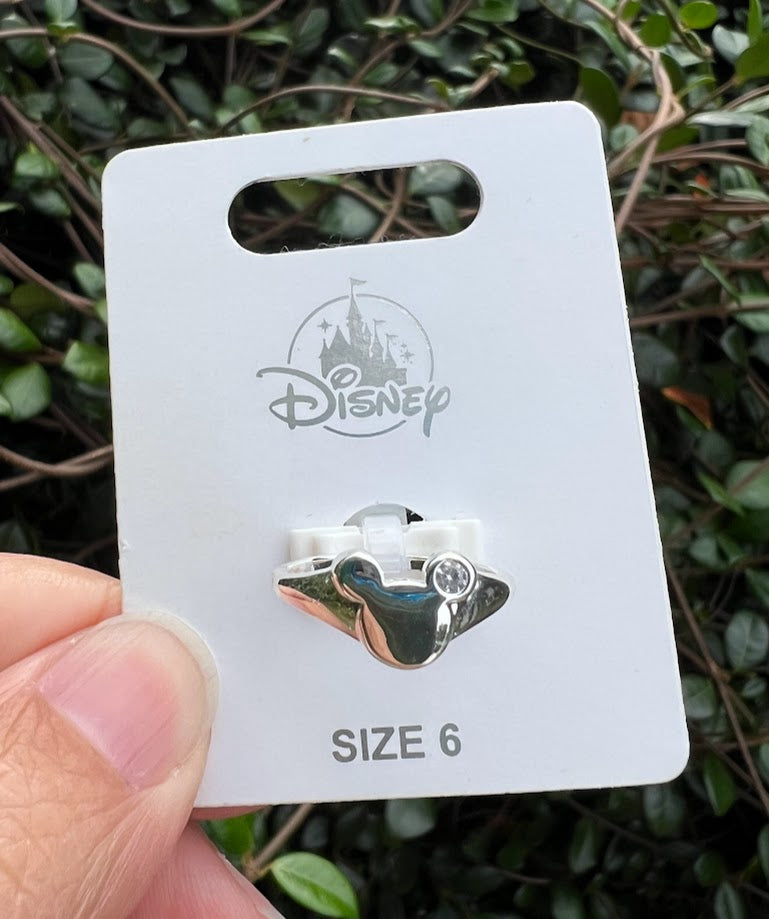 Jeweled Mickey Mouse Icon Signet Ring – Shopping the Parks